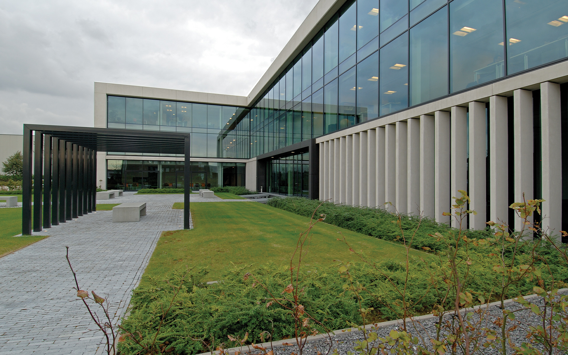 OM Partners - CONIX RDBM